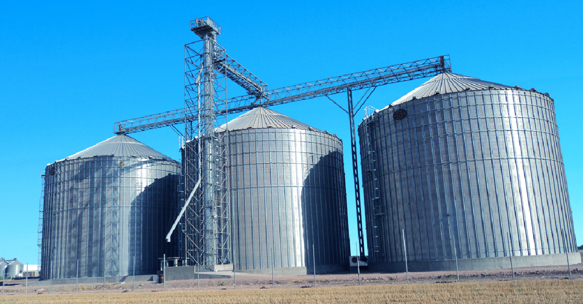 Silos de almacenamiento de granos: cómo protegen de la humedad